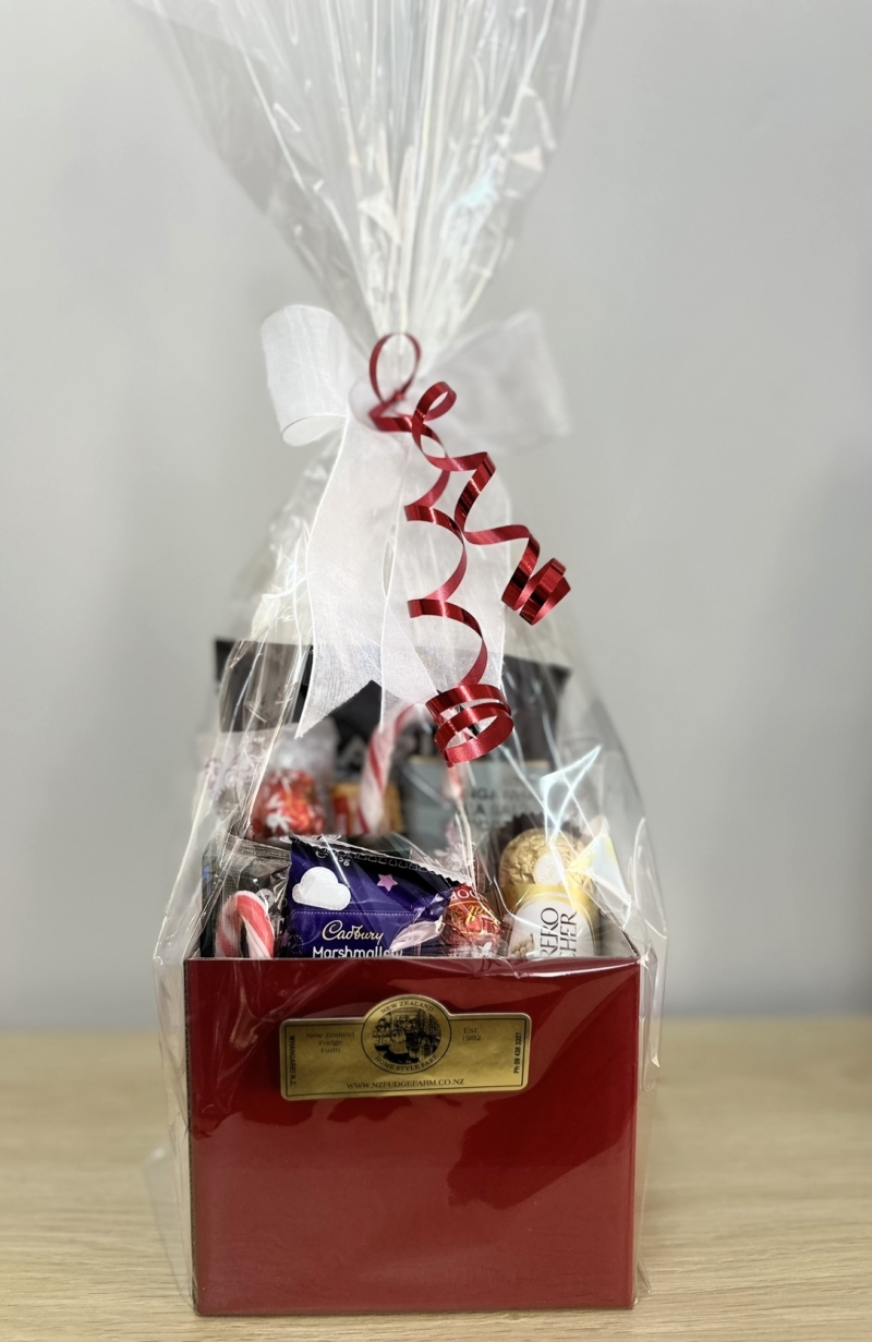 $40 Christmas Gift Basket - New Zealand Fudge Farm